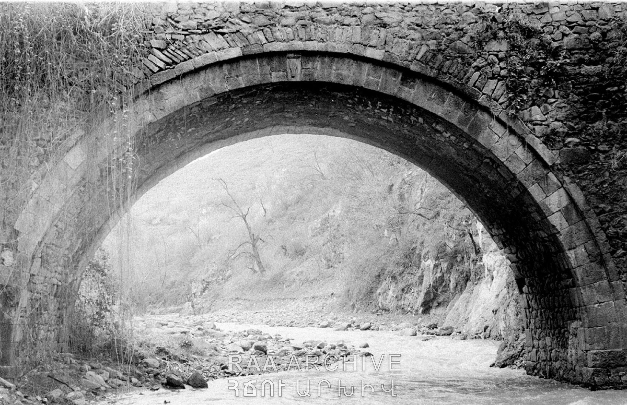 Yants Bridge :: ARTSAKH HISTORICAL MONUMENTS